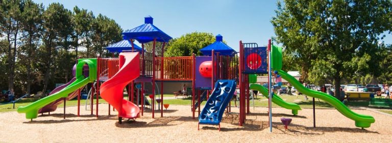 Picnic & Play Area – Greenview Park & Zoo Morpeth, Chatham-Kent Ontario